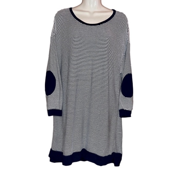 Talbots | Tops | Talbots Navywhite Tunic | Poshmark